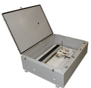 Reduce costs, install time with these Eaton solar combiner boxes