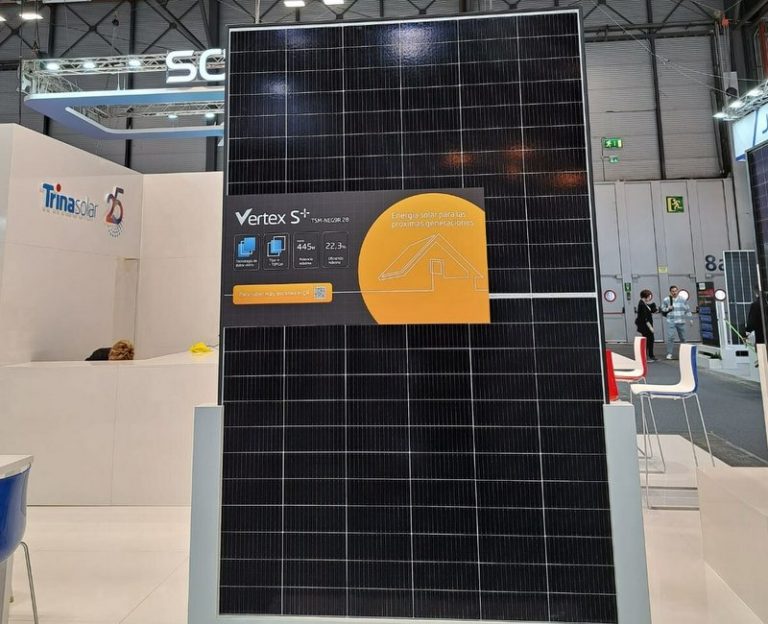 Details on Trina Solar Vertex S+ rooftop solar panels | Solar Builder
