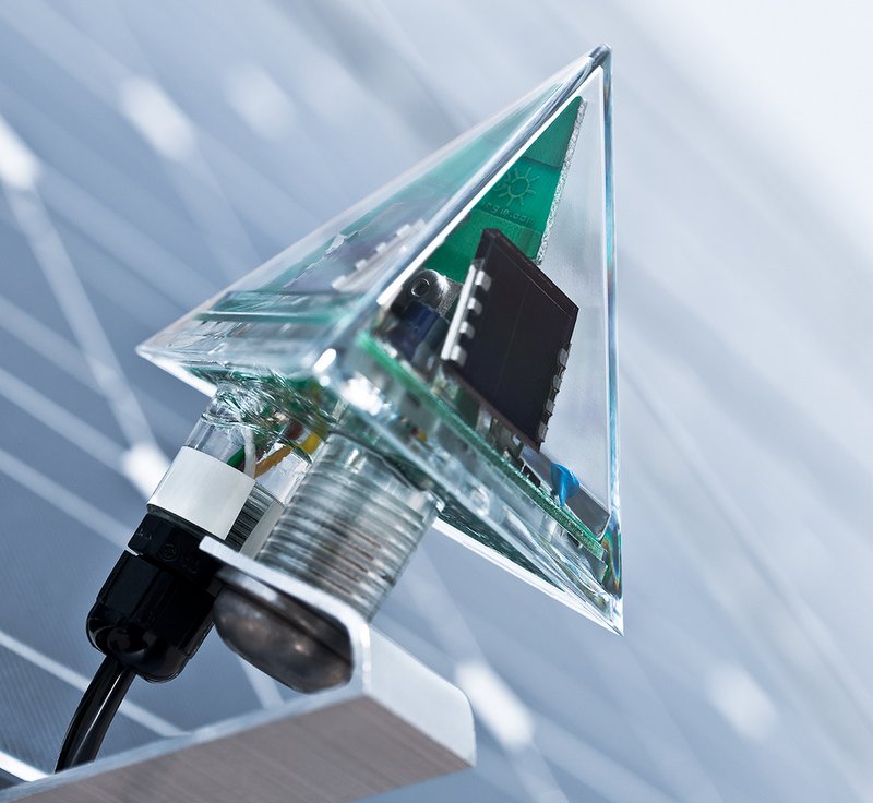 Overview of the dual-axis solar tracker market | Solar Builder