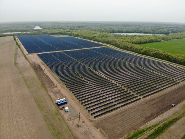 Minnesota Power cuts the ribbon on largest regional solar project ...