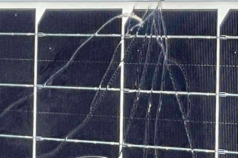 Solar module glass is 'spontaneously breaking' in the field