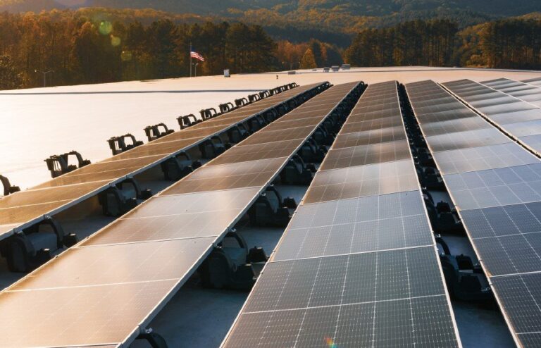 How mounting systems adapt to large format module stress