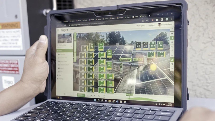 Intersolar & Energy Storage North America Preview: What to see at IESNA 2025 | Solar Builder