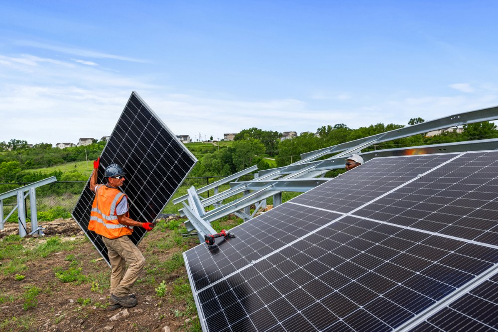 U.S. Army base adds 4 MW solar installation in Kansas | Projects Weekly ...